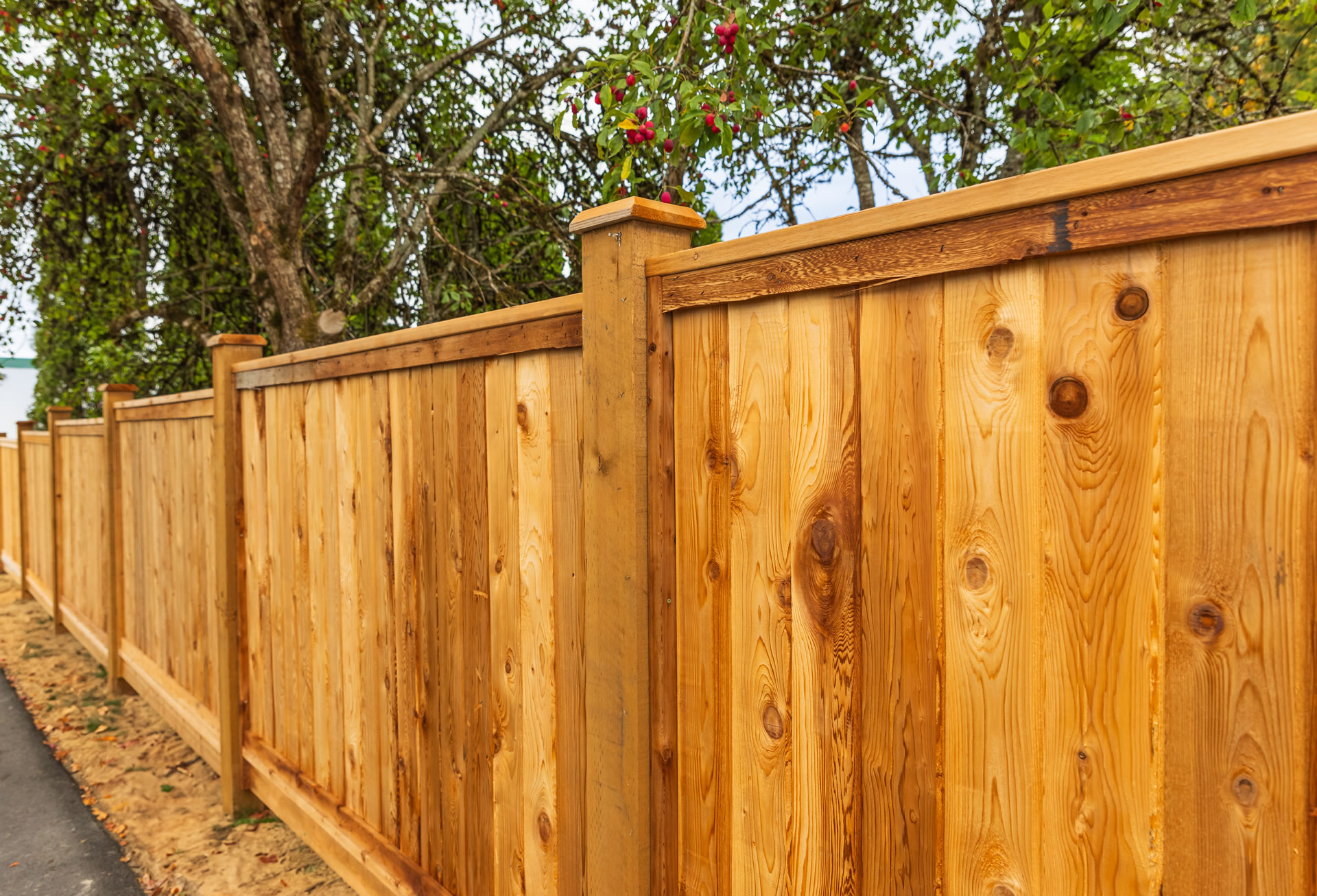 Fences in Niagara - High quality affordable fences - Martell Fence